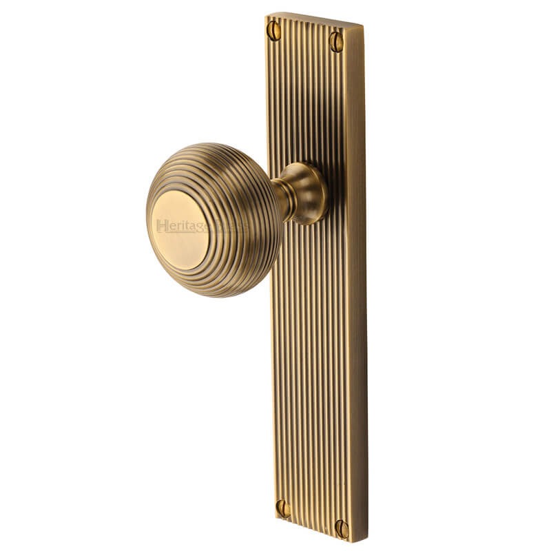 Heritage Beehive Door Knobs Reeded Latch Plate V9510 Antique Brass - Broughtons Lighting ...