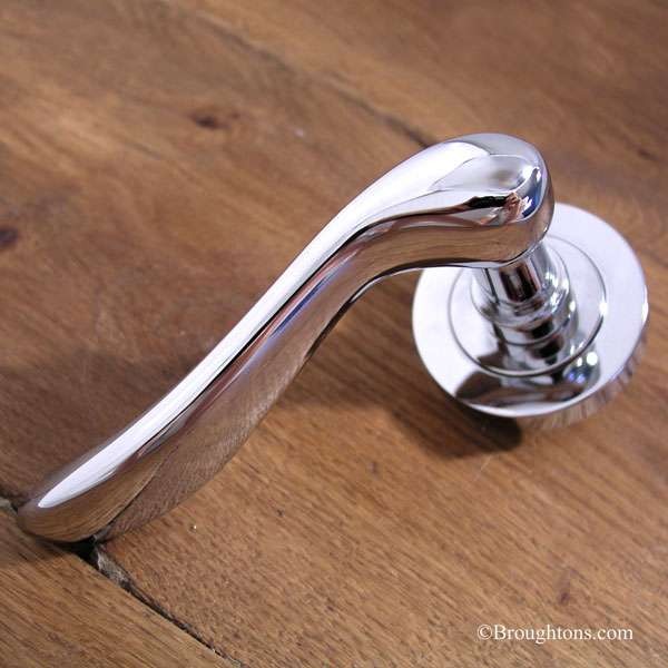 Round Rose Door Handles Apollo Polished Chrome - Broughtons Lighting ...