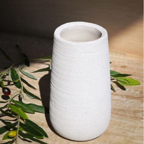10" White Ceramic Vase - Wilford & Lee Home Accents