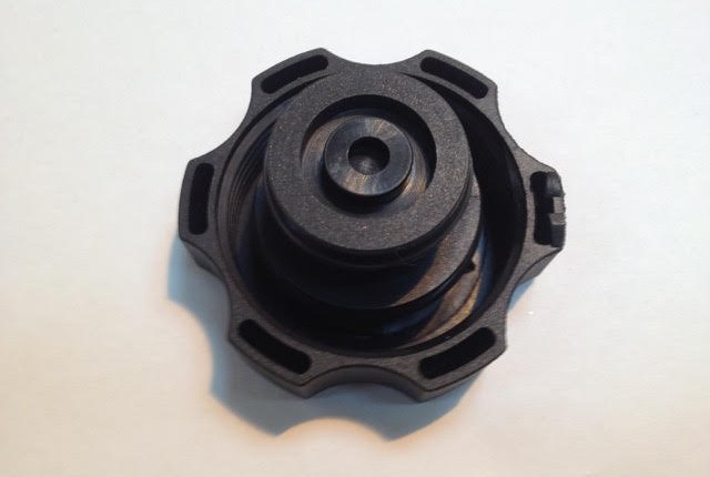 fuel tank cap, plastic - Performance Engine & Chassis,
