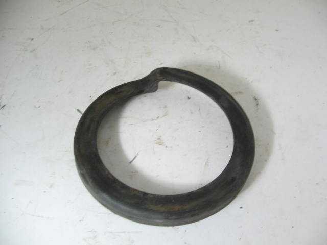 COIL SPRING TOP RUBBER PAD - C. OBERT & CO.