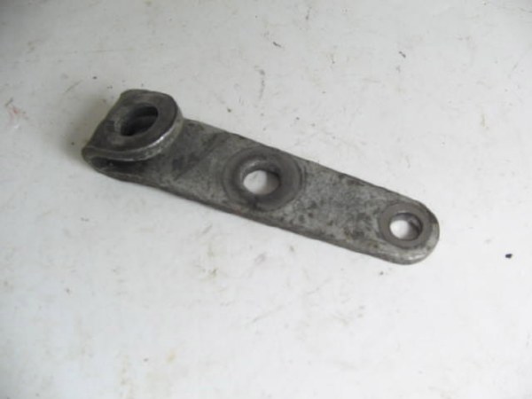PEDAL LINKAGE IDLER LEVER - C. OBERT & CO.