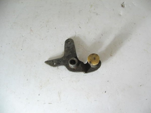 ACCELERATOR LINKAGE LEVER - C. OBERT & CO.