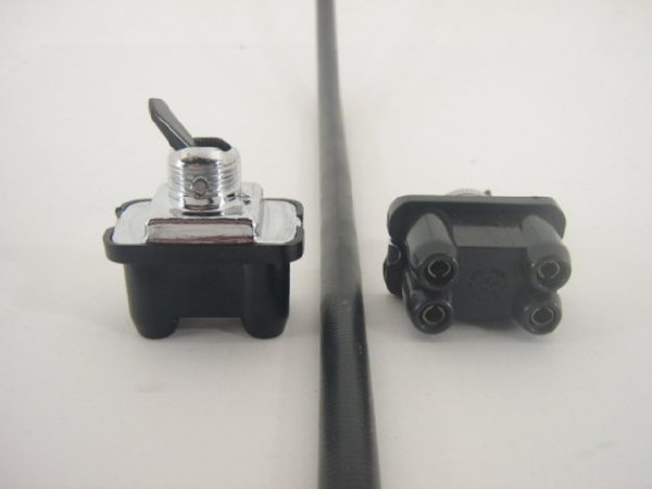 4 TERMINAL BLACK TOGGLE SWITCH - C. OBERT & CO.