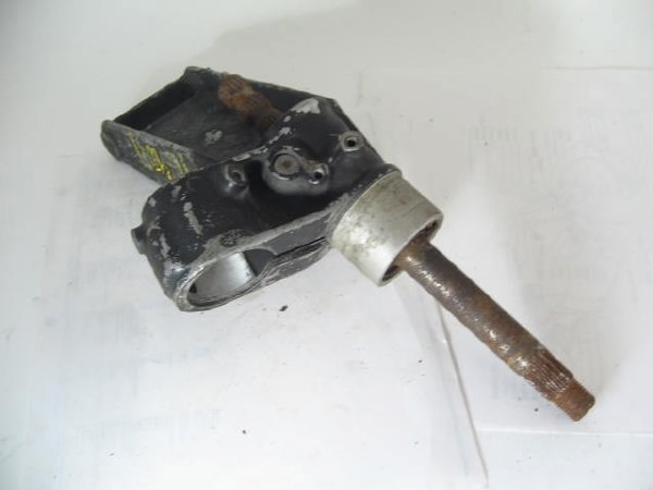 STEERING COLUMN SUPPORT - C. OBERT & CO.