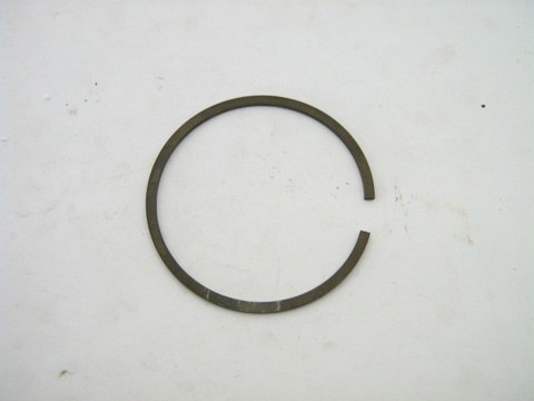 MIDDLE PISTON RING - C. OBERT & CO.