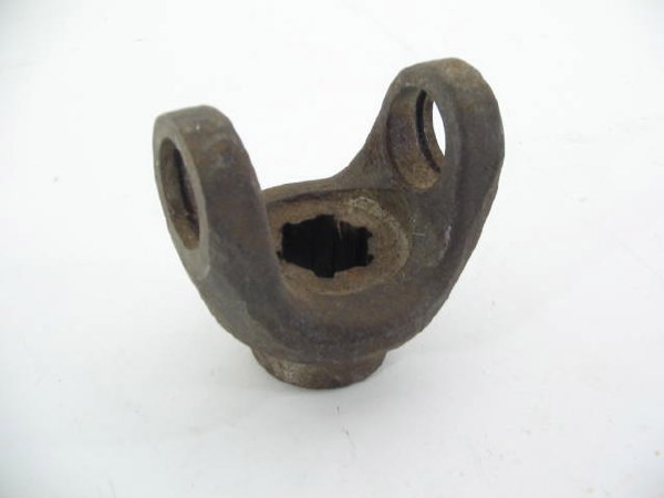 FRONT DRIVESHAFT REAR YOKE - C. OBERT & CO.