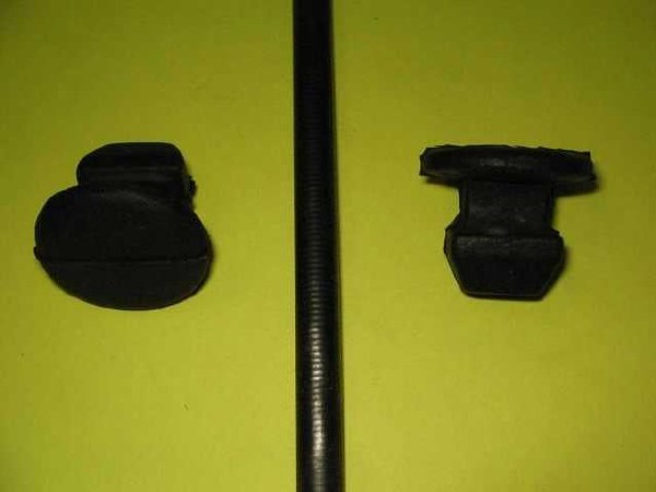 RUBBER PLUG IN ROCKER PANEL PR - C. OBERT & CO.