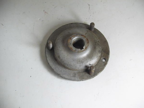 WATER PUMP PULLEY HUB - C. OBERT & CO.