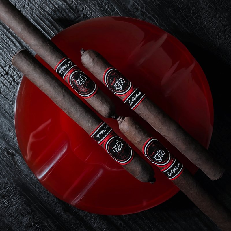 La Flor Dominicana La Volcada Cigars - Buy Premium Cigars Online From 2 ...